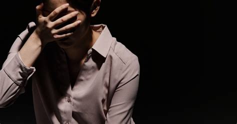 속옷 차림으로 동료와… 결국 파면 당한 교수의 반격 [곽용희의 인사노무노트]