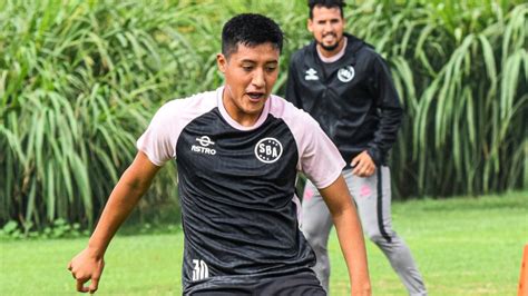 Alarcón Convocado A La Selección As Perú