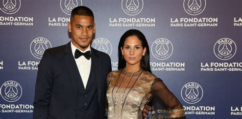 Alphonse Areola Sa Femme Marrion Sans Complexe Elle Dévoile Son