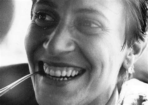 Angela Bottari Comunista Messinese E Donna Libera Il Manifesto