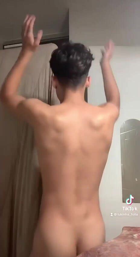 Mucilon Dançando De Pau Duro