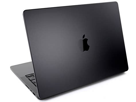 The Space Black Macbook Pro Is Darker Than Ever Ifixit News