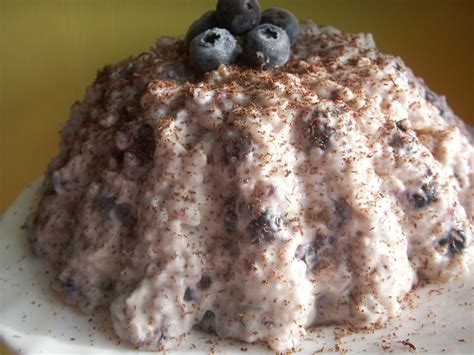 Babka ryżowa na zimno z borówkami przepis PrzyslijPrzepis pl