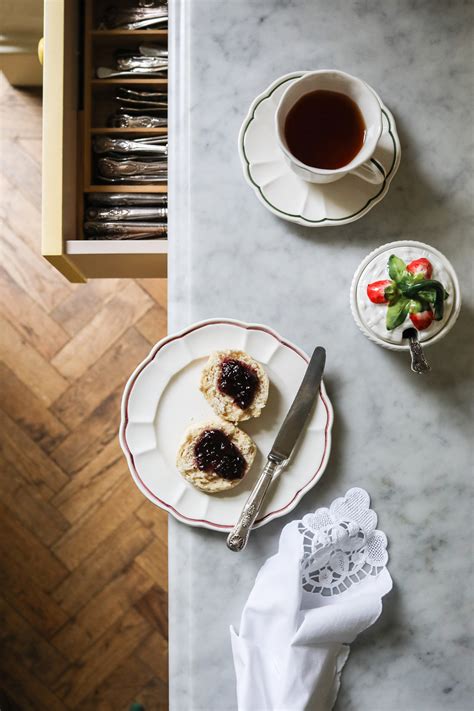 Romilly Side Plate Red Set Of 4 Skye Mcalpine Tavola