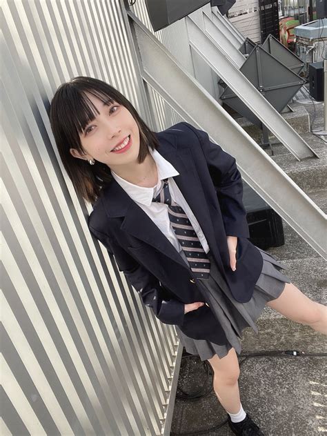 ユイノン On Twitter スクールカースト上位のjkになりたい、青春する