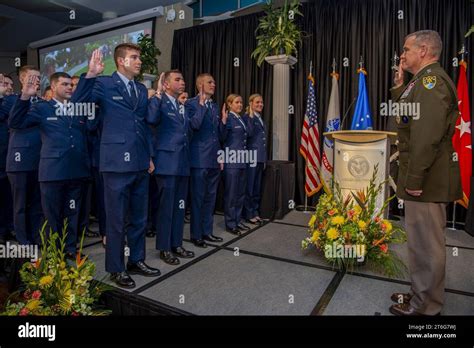 Usspacecom Commander Administers Oath Of Office To Air Force And Space Force Officers 7329849