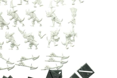 Warhammer Fantasy Lizardmen Saurus Temple Guard Whtreasury