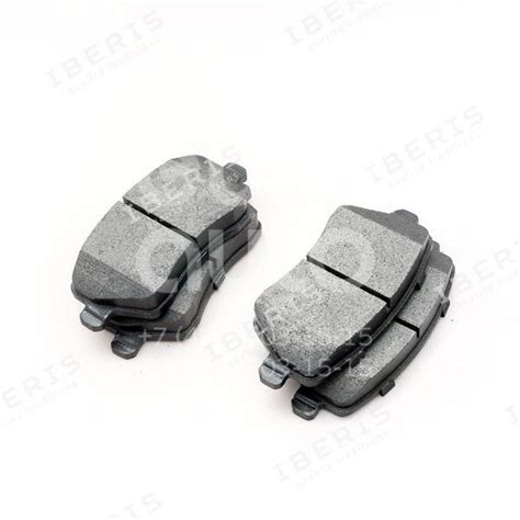 IB153077 Колодки тормозные передние, комплект IBERIS | Запчасти на DRIVE2