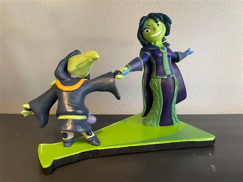 Plague Knight And Mona Fanmade Figure Inspired By The Shovel Etsy