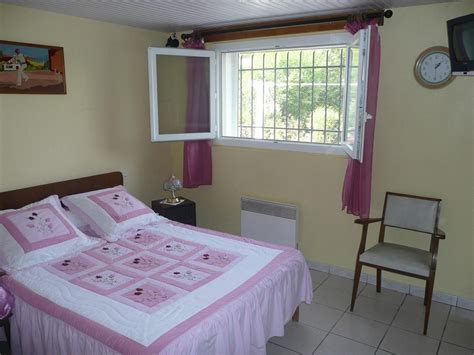 Madame Germaine Chabay Alegera à Saint Palais 64 Infos Détaillées And Tarifs