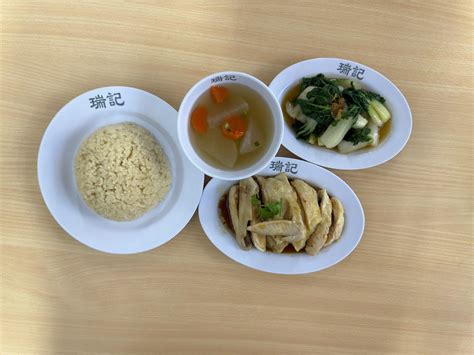 Disagreement Spurs Sister Of Rui Ji Chicken Rice To Go Solo