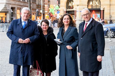 Vier Grootste Steden Luiden Noodklok Over Discriminatie ‘meldingen