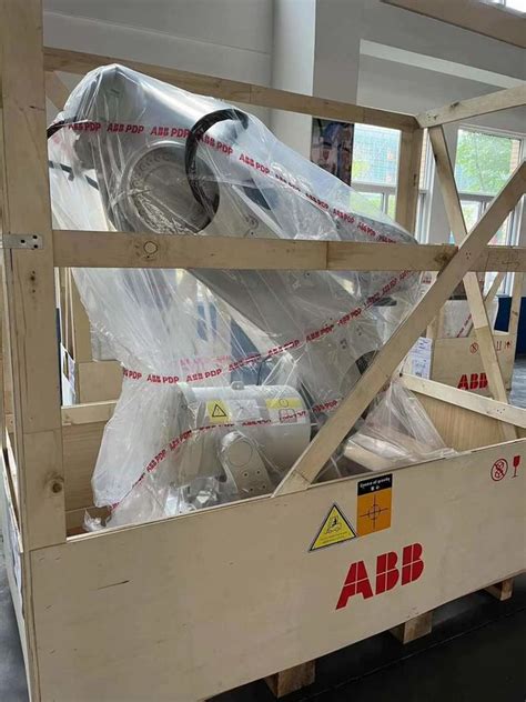 New Abb Irb Kg Load Reach Mm Arc Welding Assembly Loading And