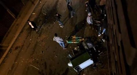 Pelea Entre Hinchas De Universitario Y Cienciano Deja Tres Heridos