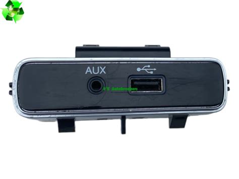 Fiat 500x Aux Usb Port Socket 735631402 Genuine 2016