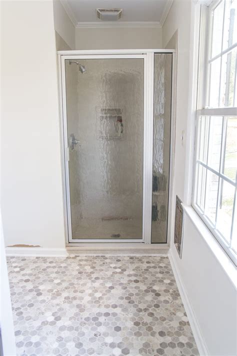 Can You Put Vinyl Sheet Flooring Over Ceramic Tile Floor Roma