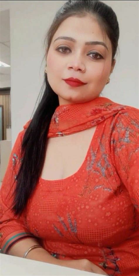 Pin By Nageswaran Naidu On Beautiful Roses Beautiful Girls Body