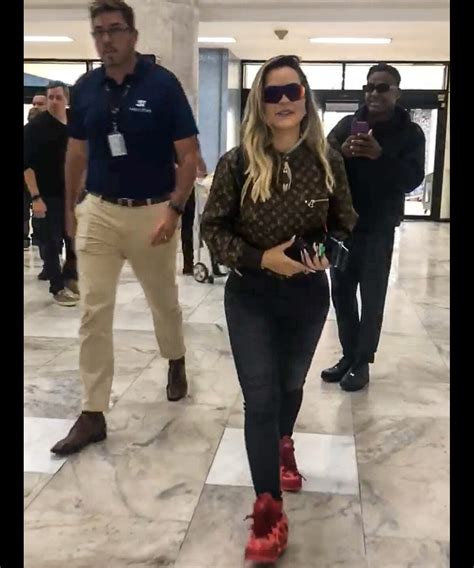 Foto Prisão de Deolane Bezerra ocorreu nesta manhã 4 de setembro de