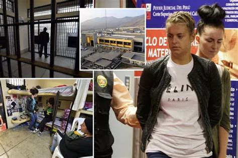 Teacher Had Sex With Two Students And Asked Pupil 15 For Kiss As