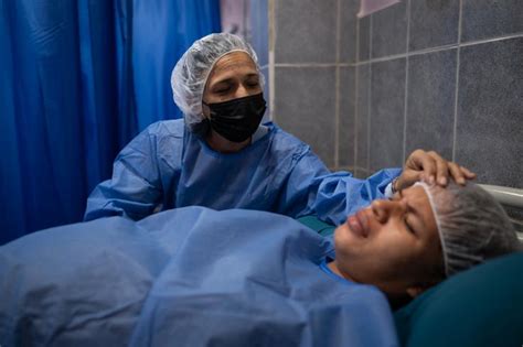 El Parto Humanizado En Venezuela Para Mejorar La Salud Y El Bienestar