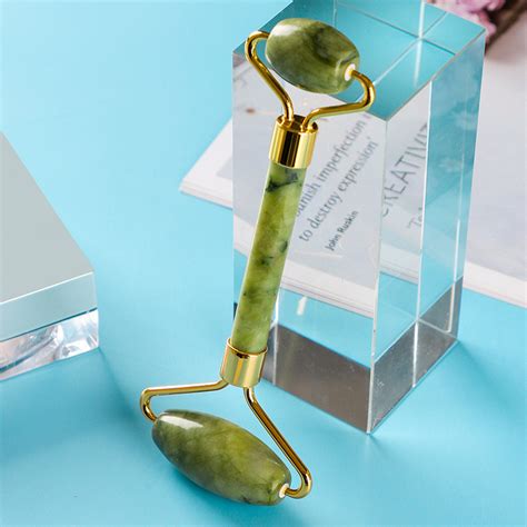 Лицева ролка Грижа за кожата Масажор за лице Нефритов валяк Масаж с естествени камъни за лице