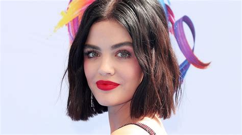 Lucy Hales Makeup Look For The Teen Choice Awards Was Created Using