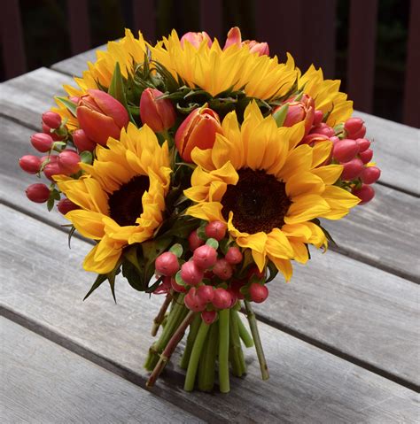 Sunflowers Of Bouquet At Mikayla Brenda Blog
