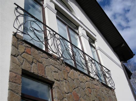 French Balcony In The Modern Interpretation And Decoration