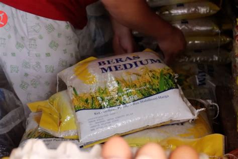 BULOG Program SPHP Efektif Antisipasi Lonjakan Harga Beras Di Kalbar ANTARA News