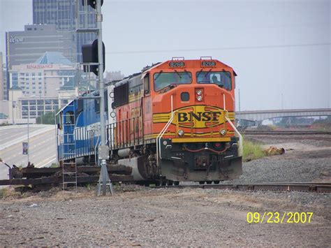 Bnsf Sd75m 8268