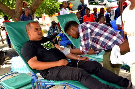 JUMUIYA YA WAZAZI KATA YA ILALA WACHANGIA DAMU HOSPITAL YA RUFAA AMANA KWA AJILI YA KUOKOA