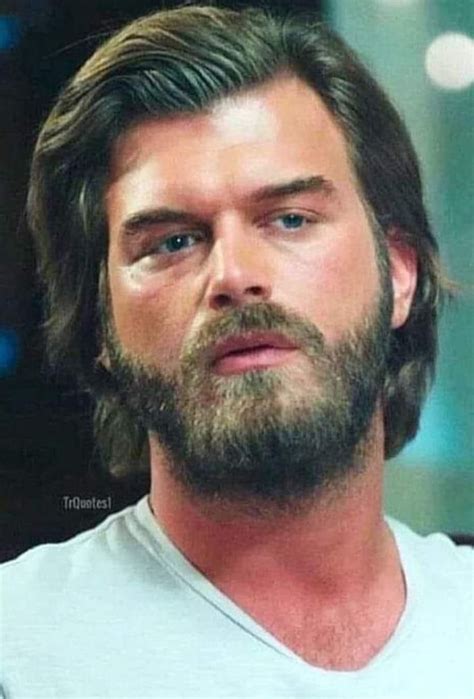 Pin By Elicia Andrade On Kivanc Tatlitug Kivanç Tatlitug Long Hair