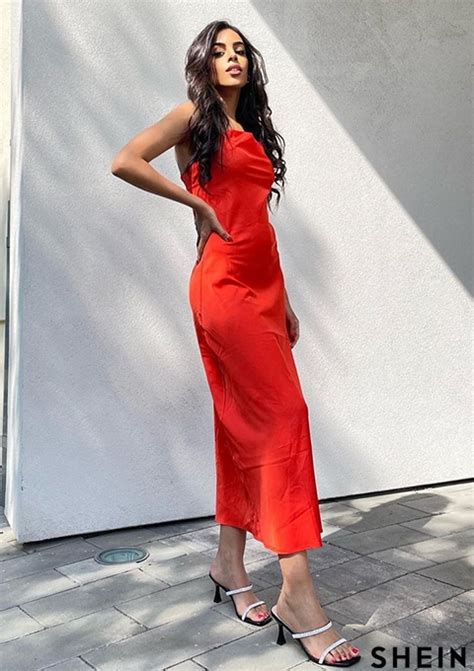 SHEIN Privé Solid Tie Backless Cami Dress SHEIN