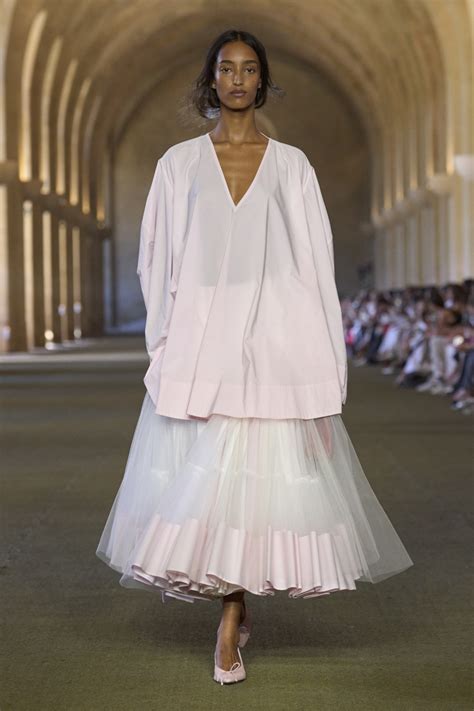 Jacquemus Spring 2026 Ready To Wear Runway Fashion Show And Collection