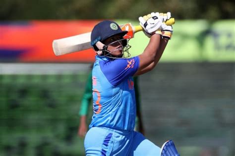Womens T20 World Cup Richa Ghoshs 91 Not Out Helps India Beat