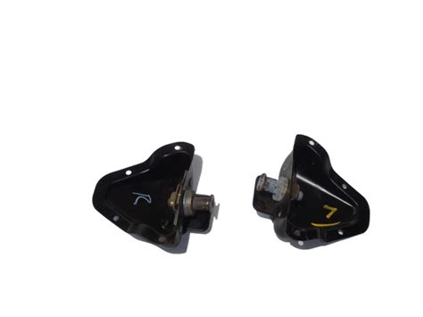 81 95 Wrangler Yj Cj Jeep Door Strikers Striker Cover Latch Set Deadjeep