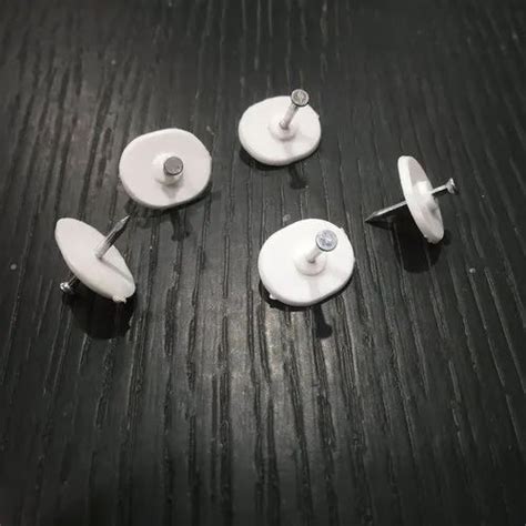 Plastic White Big Oval Casing Pin At ₹ 14packet In Kanpur Id