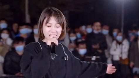 小阿七翻唱给我一首歌的时间太好听收拾一下重新开始 音乐 流行音乐 好看视频