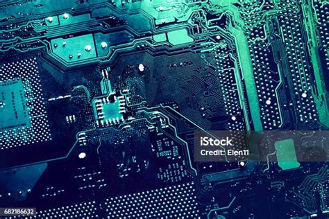 แผงวงจร เทคโนโลยีฮาร์ดแวร์คอมพิวเตอร์อิเล็กทรอนิกส์ ชิปดิจิตอลเมนบอร์ด