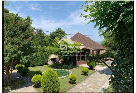 იყიდება სახლები და აგარაკები წყნეთი 280მ²