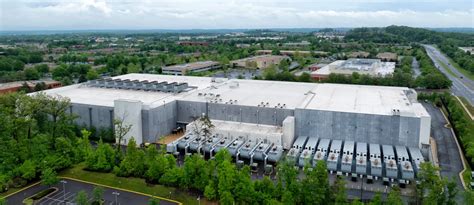 Key Considerations When Choosing A Data Centre Location Lockton