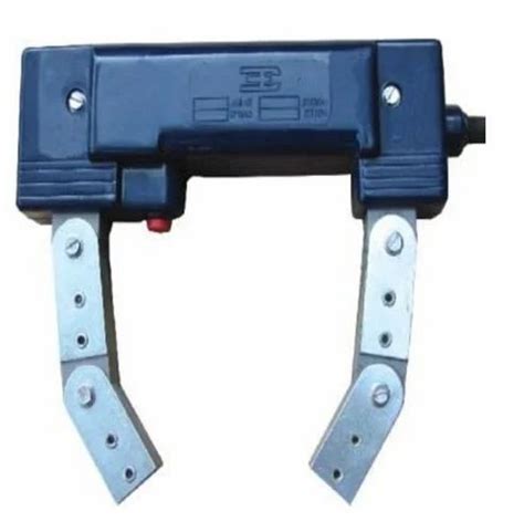 Maxiflux Magnetic Yoke Model Mey 2 At Best Price In Navi Mumbai Id