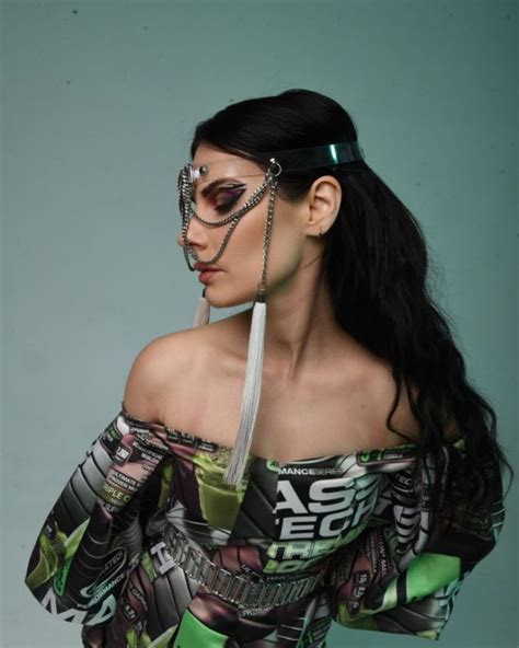 Ozgur Timuçin On Linkedin Rebekah Remixes Her 2011 Track Pop Pop