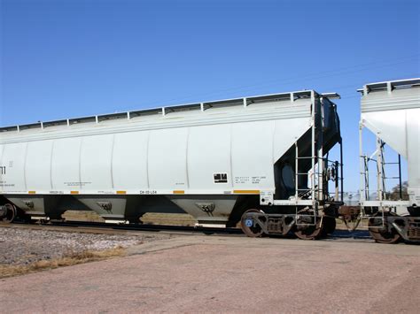 The Indispensable Role Of Hopper Cars In Bulk Cargo Transport Rail Car Deals Buy Sell