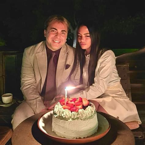 Rafaela hija de Cristian Castro disfruta México junto a su tío Michel