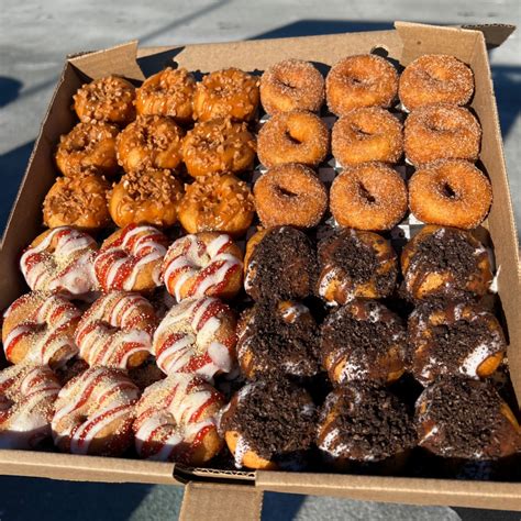 Menu Ol School Donuts