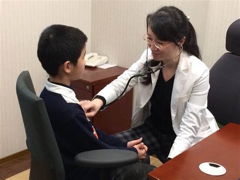 擦酒精幫寶寶退燒 醫師：絕對不要 健康 中時