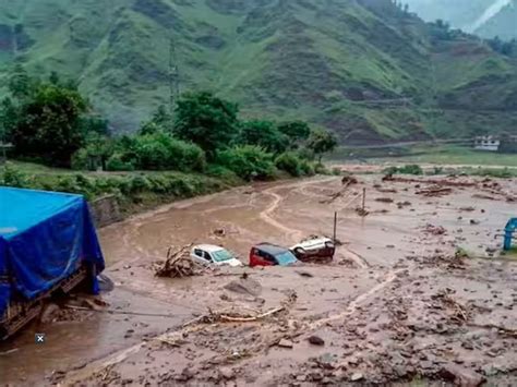 Junagadh Flood Updates Gujarat Monsoon बादल फटने के अगले दिन भी
