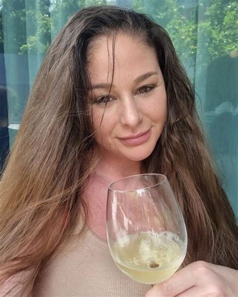Who Is Cathy Heaven Bio Wiki Age Height Career And Net Worth