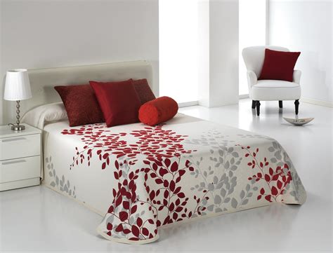 Colchas De Cama Roja Reversibles Reig Martí Fabricadas En España